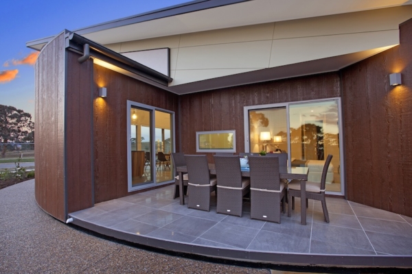 Everingham Rotating House - Richmond Rolling Solutions